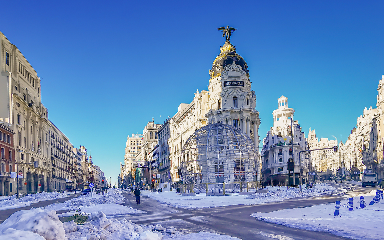 Madrid In January [2024]: weather, things to do, travel tips