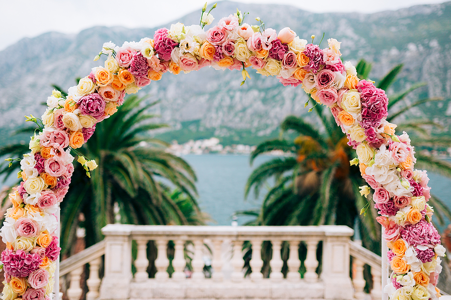 How to Create a Timeless Fairy-tale Wedding with Hydrangeas