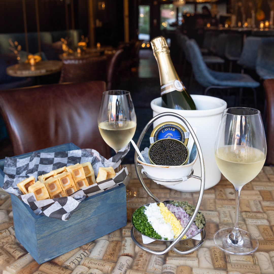 Apéro | Champagne and Caviar Bar