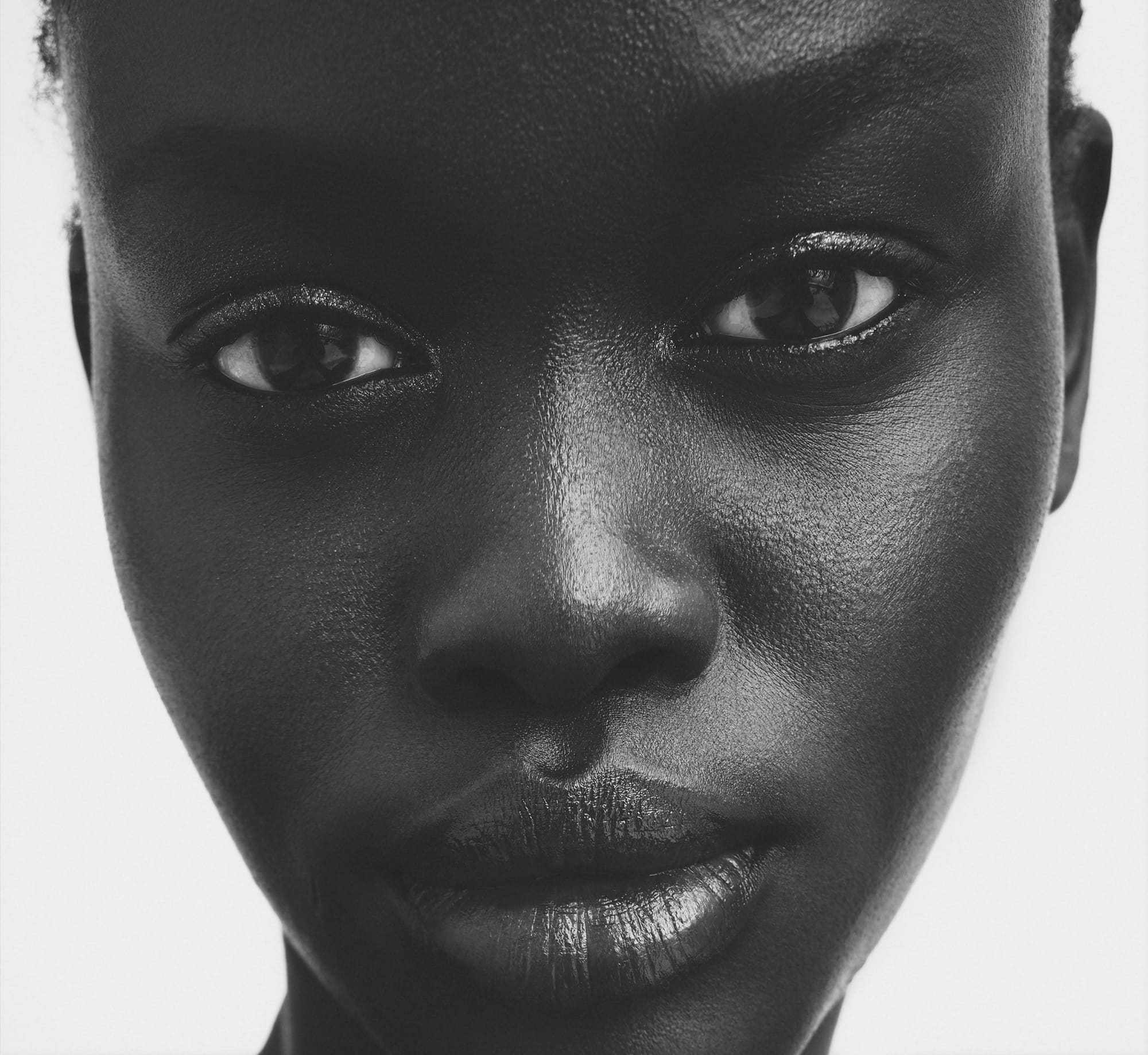 Solis Retouch Studio