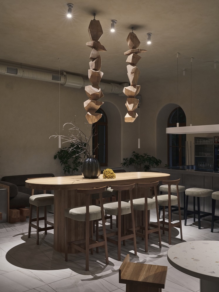 Wooden sculptures by Sam Belugin