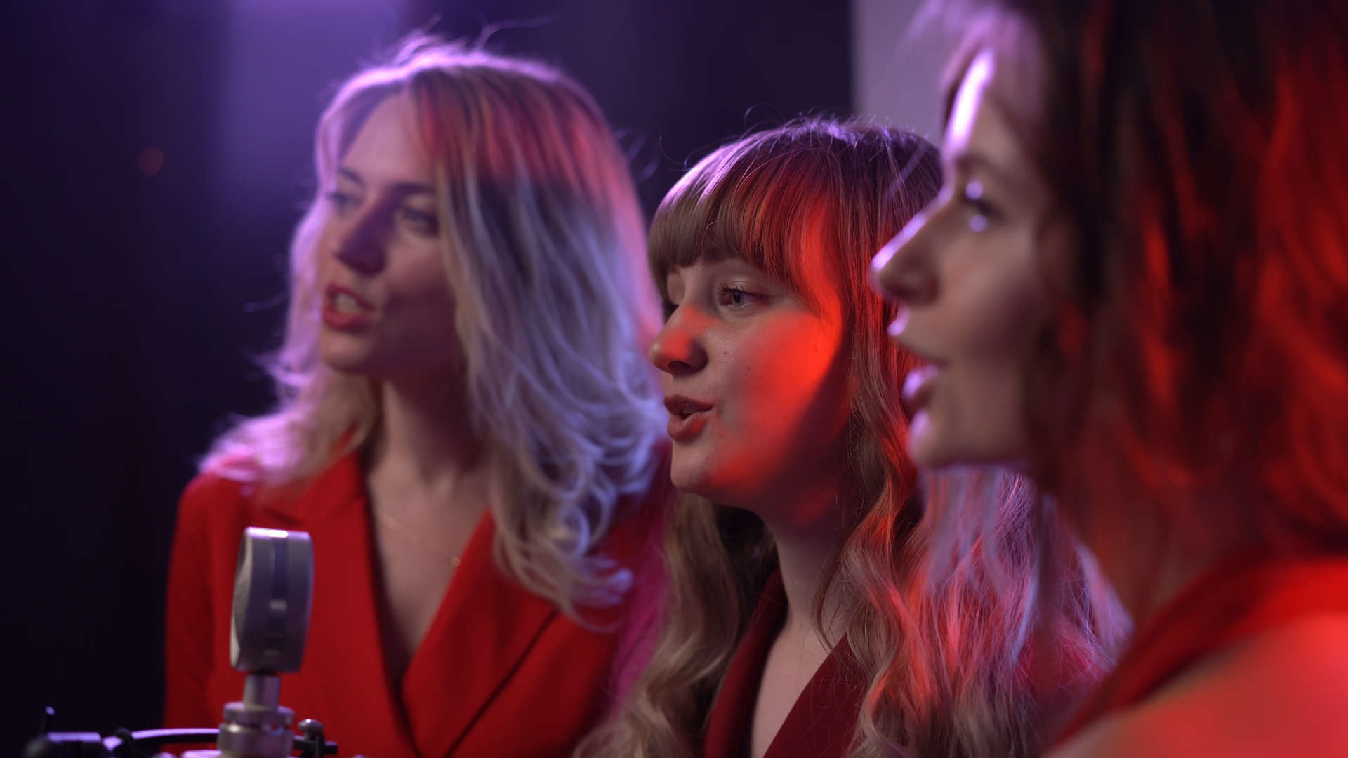 IVAKIN COLOR AGENCY Portfolio