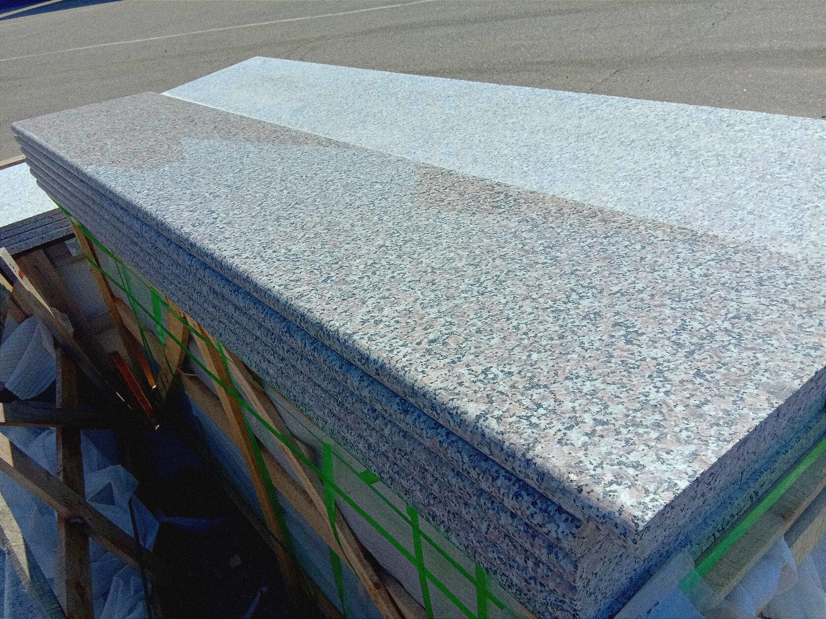 Гранитный подоконник G361 Чайна Роса Бета 1800х360х30мм полированный ...