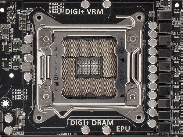 X79 LGA 2011