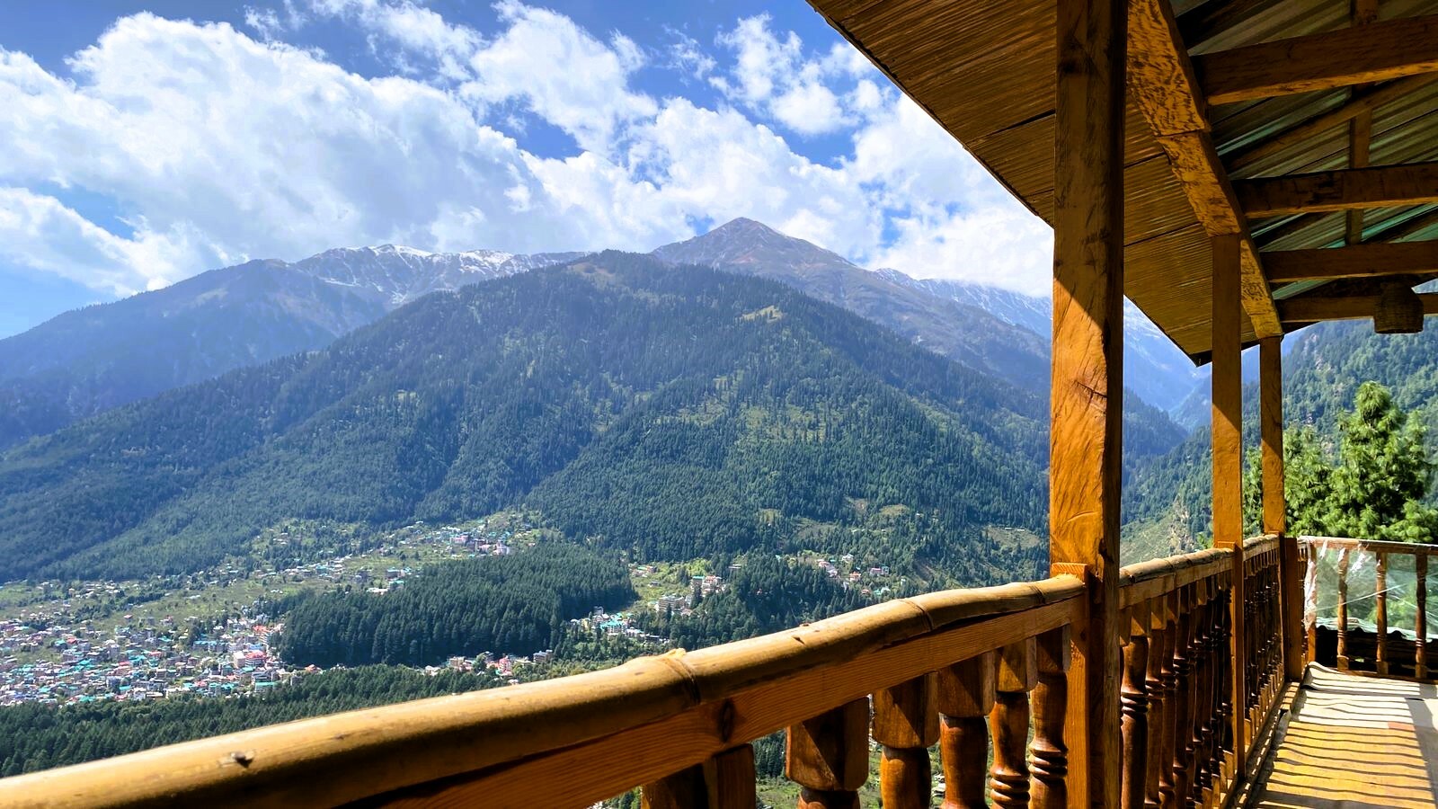 Pinnacle Retreat Manali - Pahadi Homestay