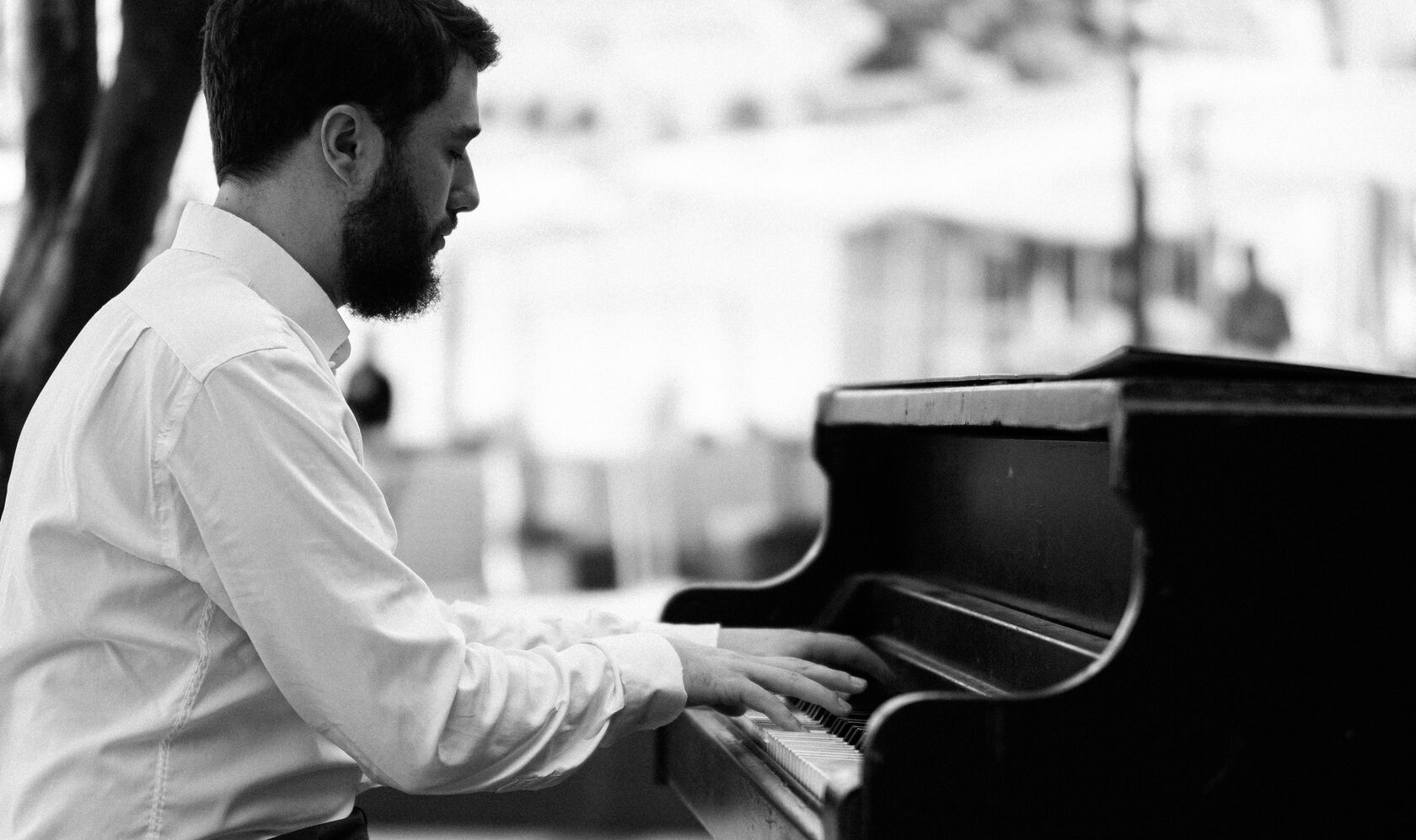 Proper Body Posture at the Piano
