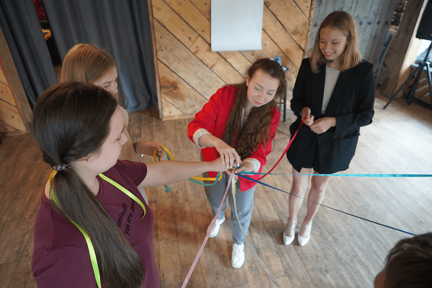 Коммуникативные терапевтические группы для детей и подростков