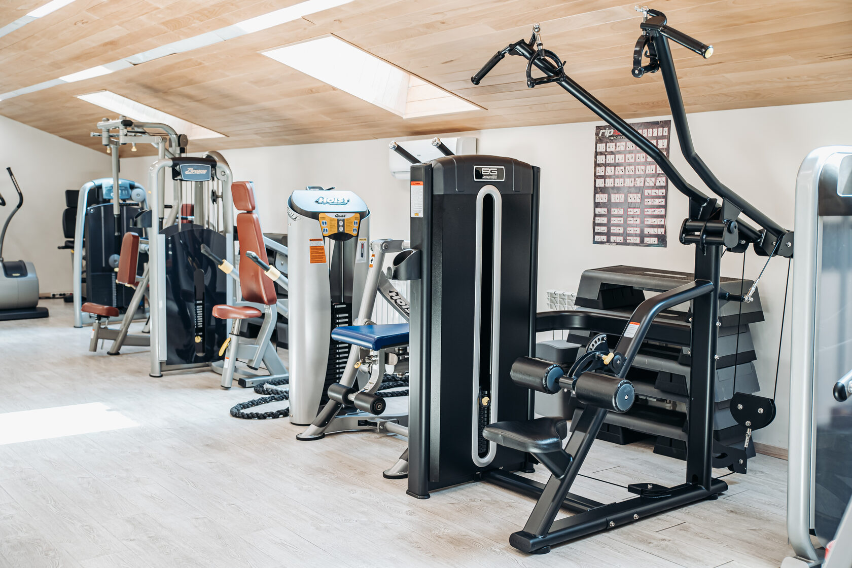 KEYFIT Фитнес клуб в Клину