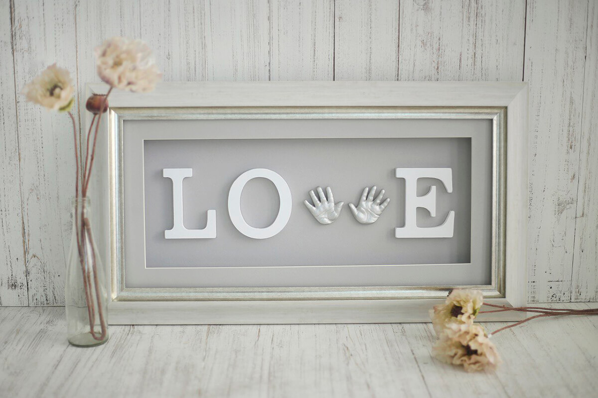 Love Window Frames - First Impression Artwork