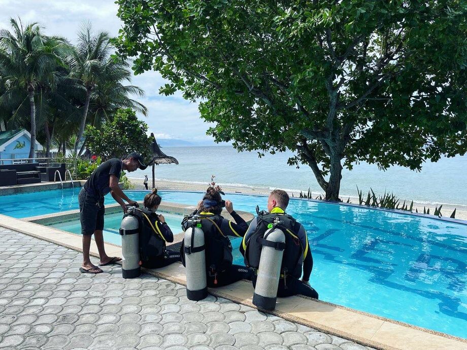 Diving training in the Philippines