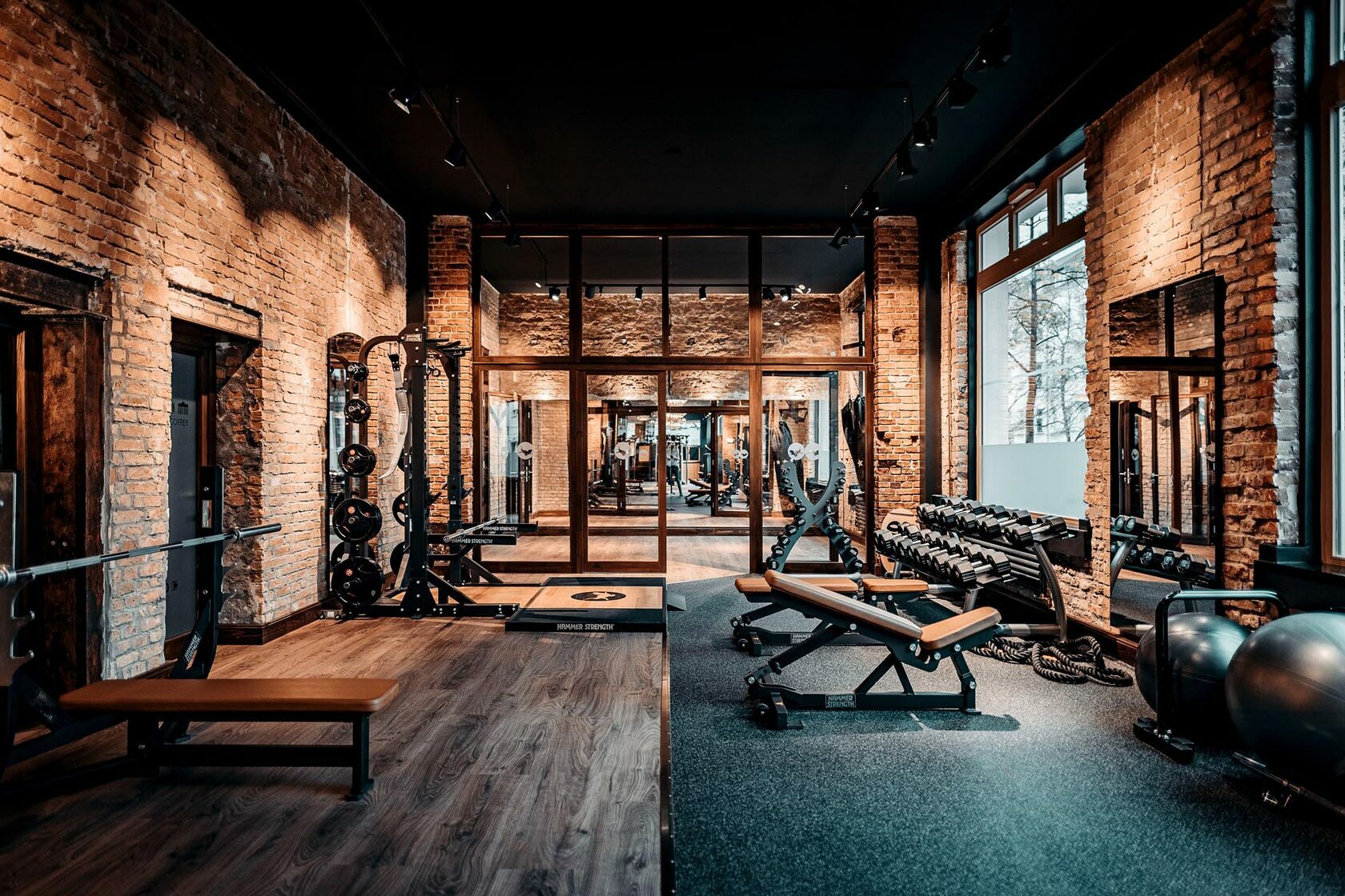 Каталог спортивного оборудования | Life Fitness
