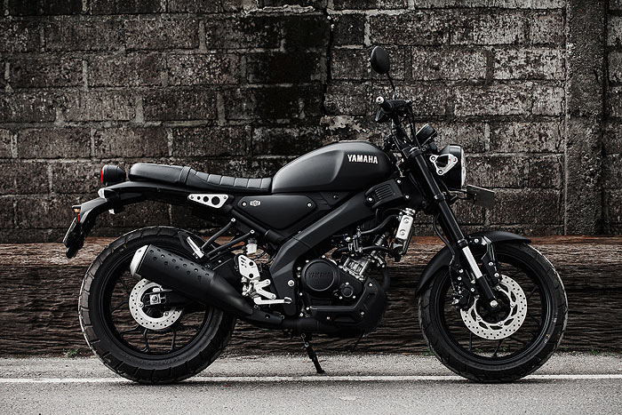 Rent Yamaha XSR155 in Bali online | Alpha Custom Garage
