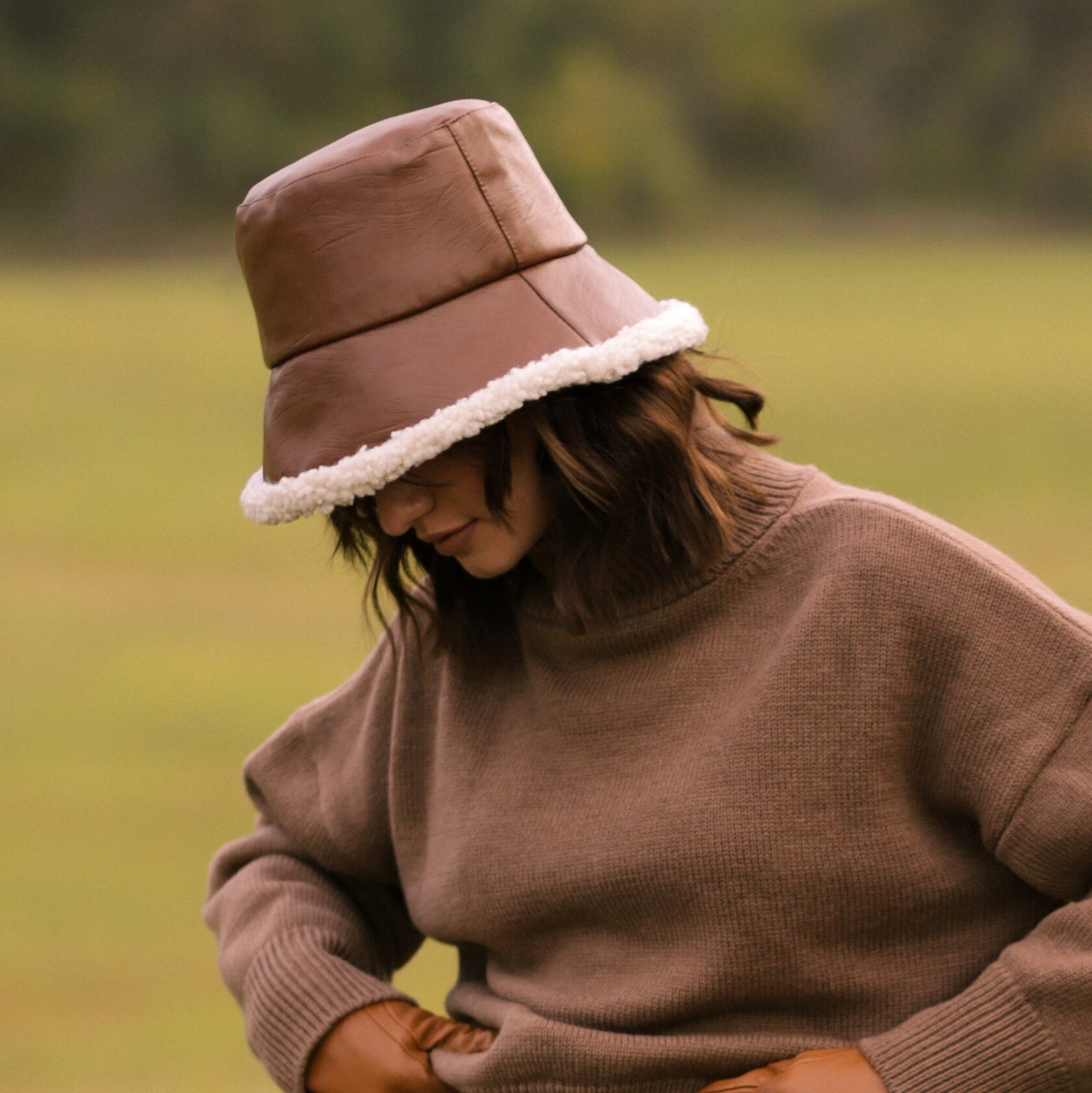 Sveta Chernykh — бренд одежды российского дизайнера