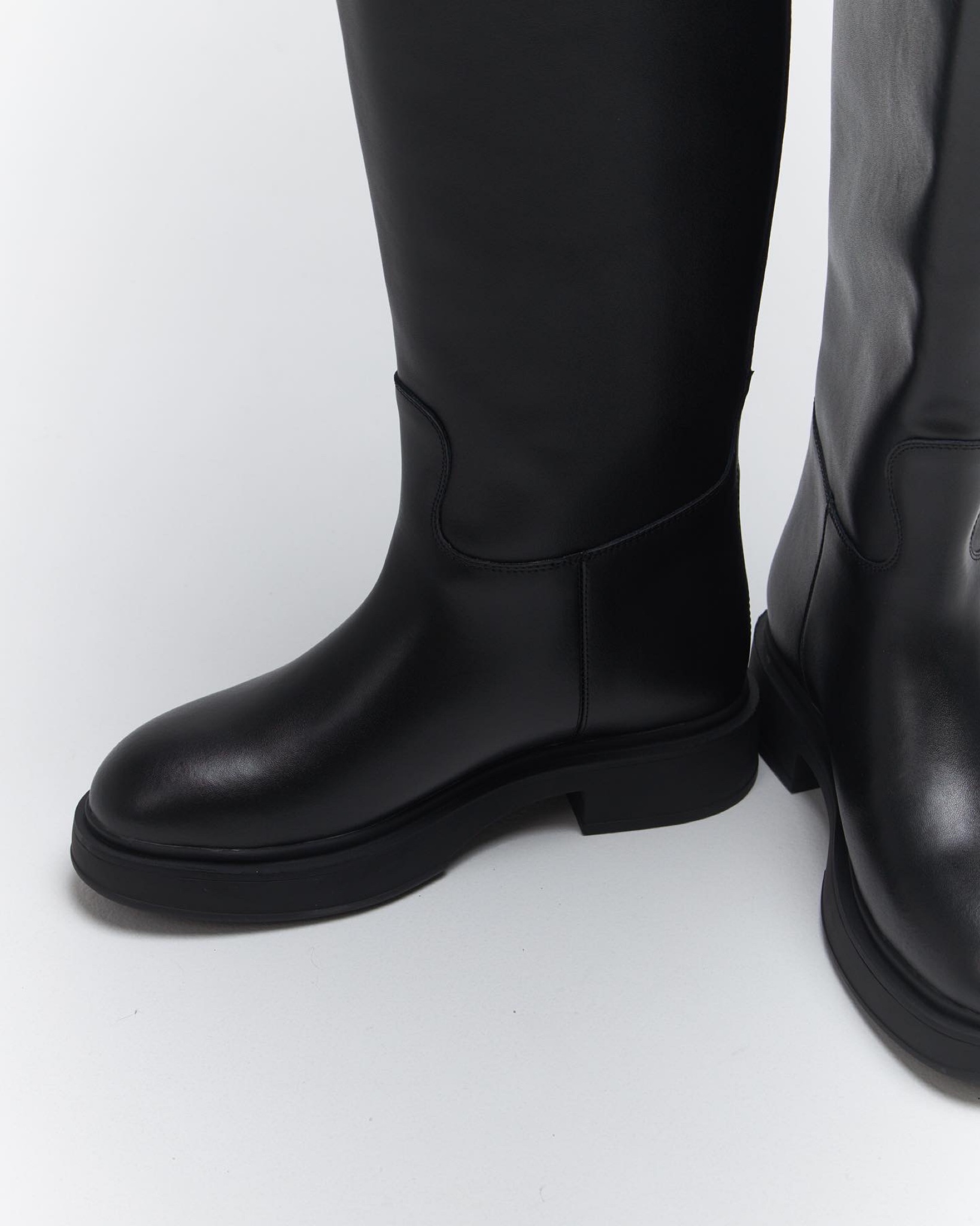 Обувной магазин 247