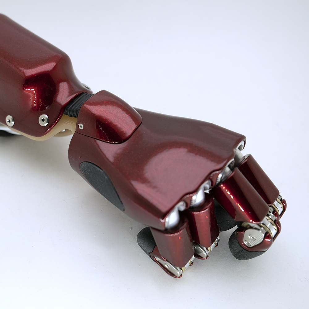 Manifesto Hand — Advanced artificial bionic hand