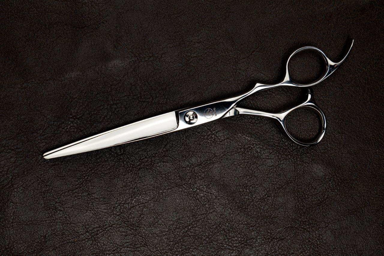 Профессиональные ножницы для парикмахеров
