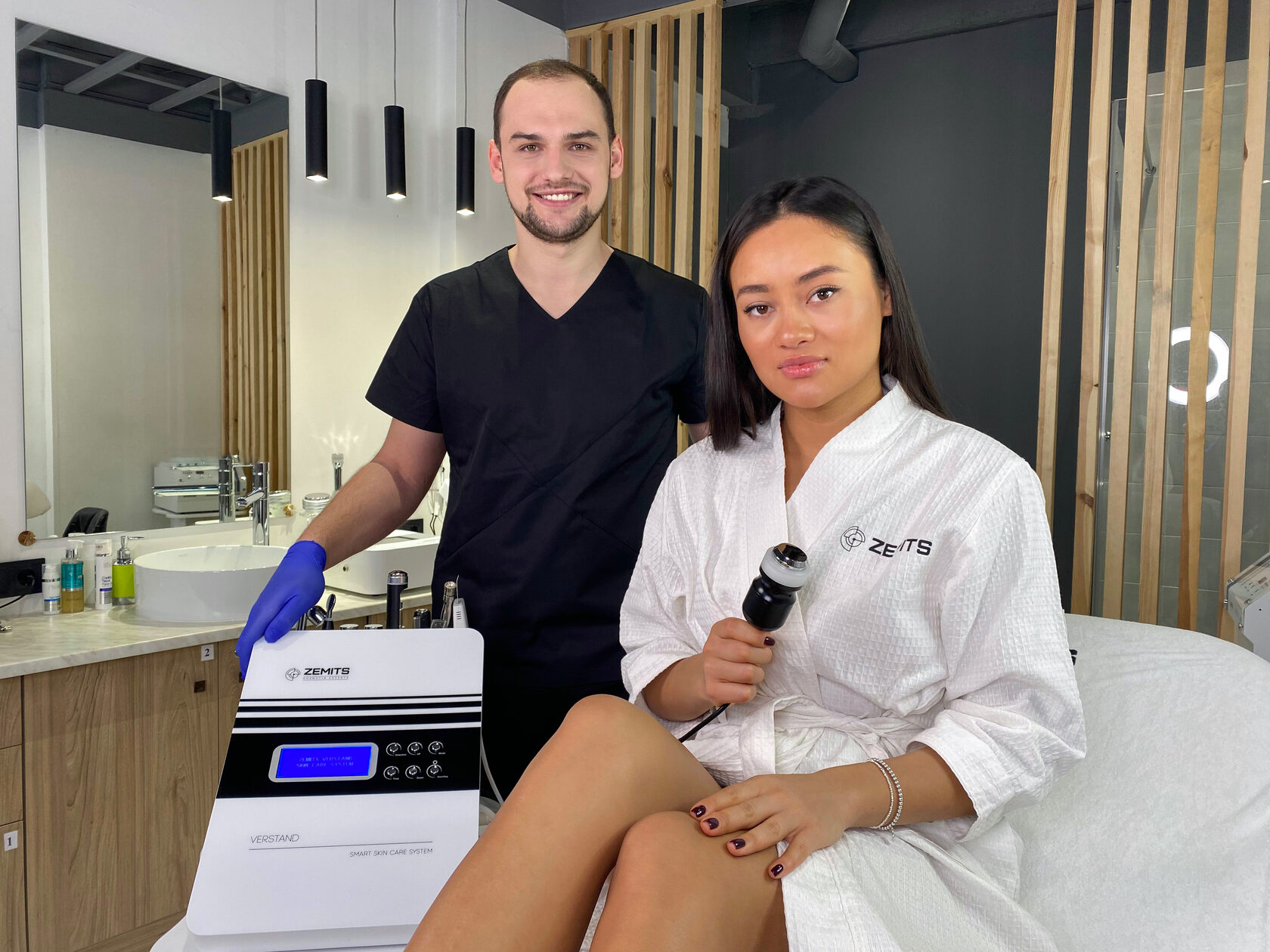 TOP FIVE REASONS to buy the Zemits Skincare System for your Salon | Zemits
