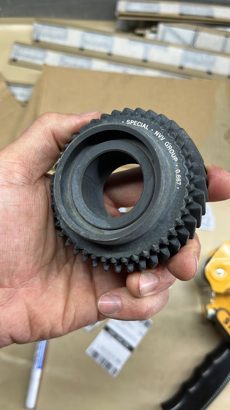 Шестерни пятого ряда 02T — 0AF — 0AH