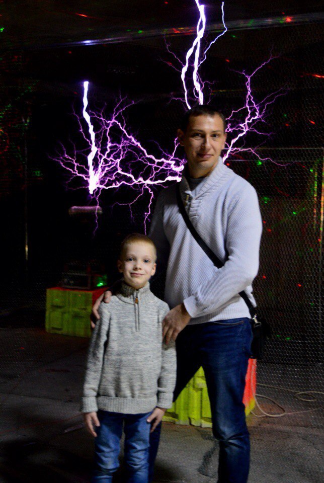 Tesla Coils, Plasma Exhibits, High Voltage Devices, Special Effects And ...