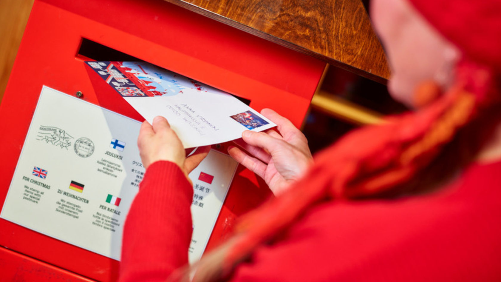 Pinto Design — Santa Claus' Main Post Office