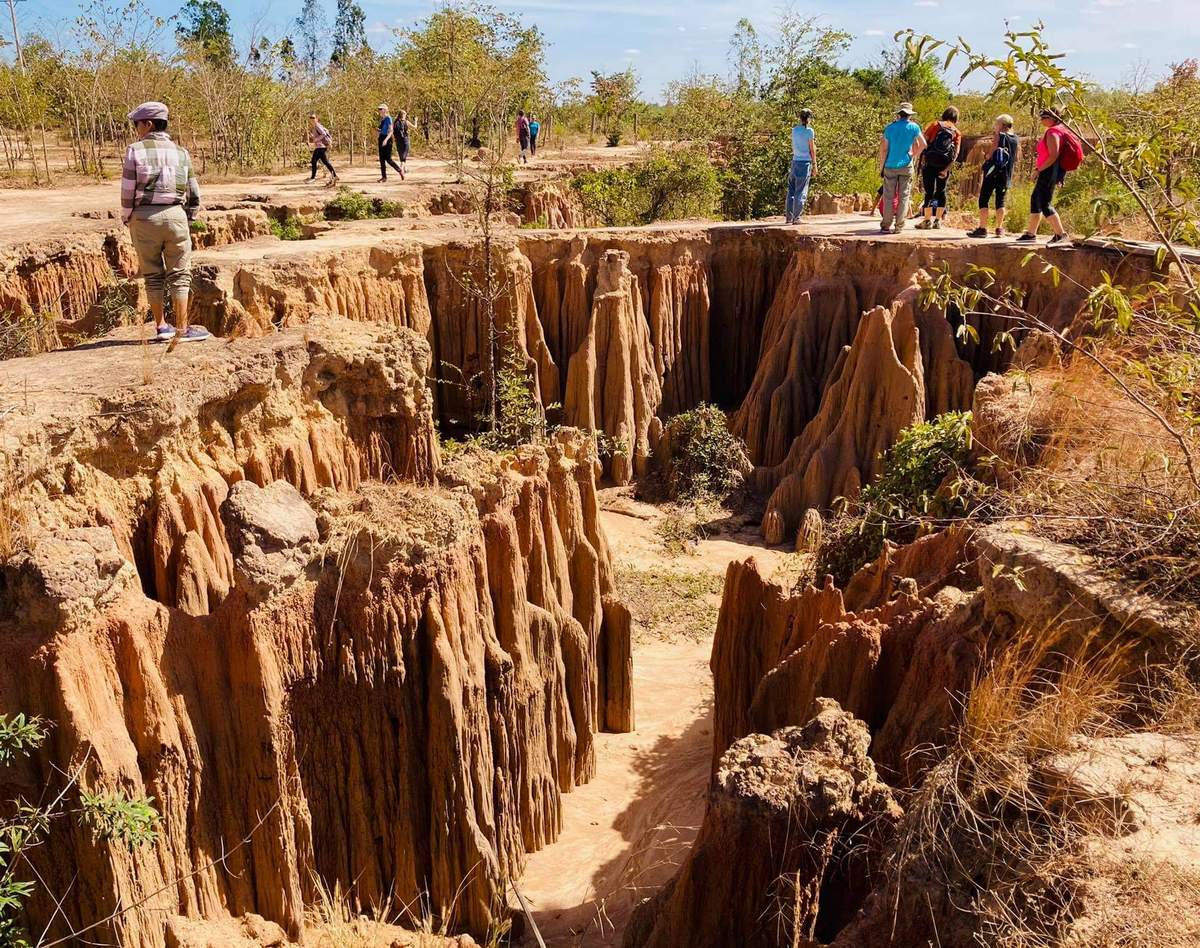 Cambodia.Kampong Speu Grand Canyon and Chambok Waterfall hiking Kampong ...