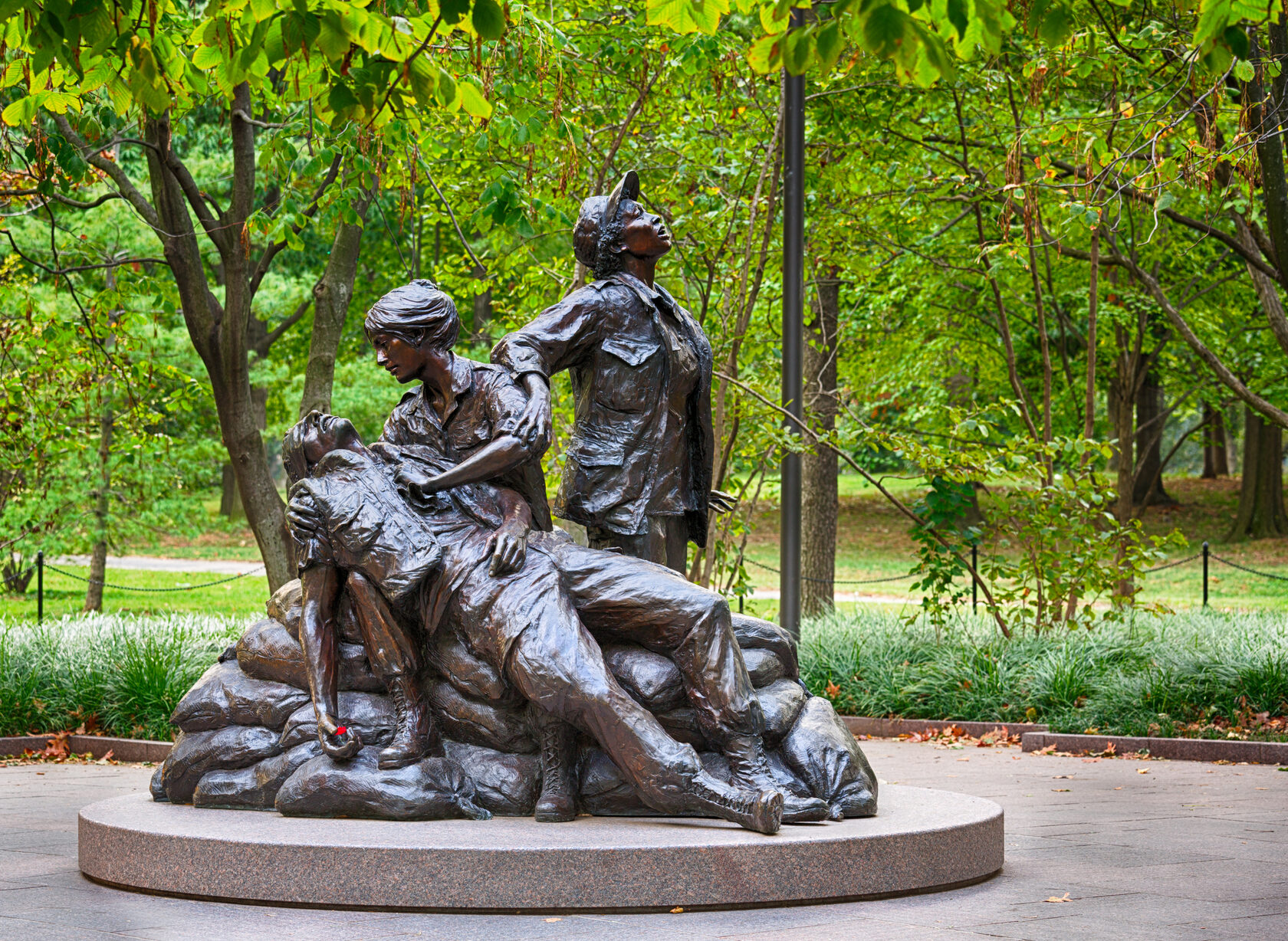 The Vietnam Women's Memorial: A Tribute to the Brave Women Who Served in the Vietnam War