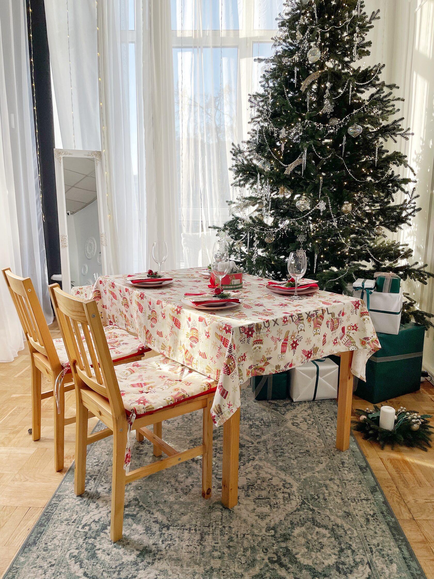 Скатертина Новорічні Сови