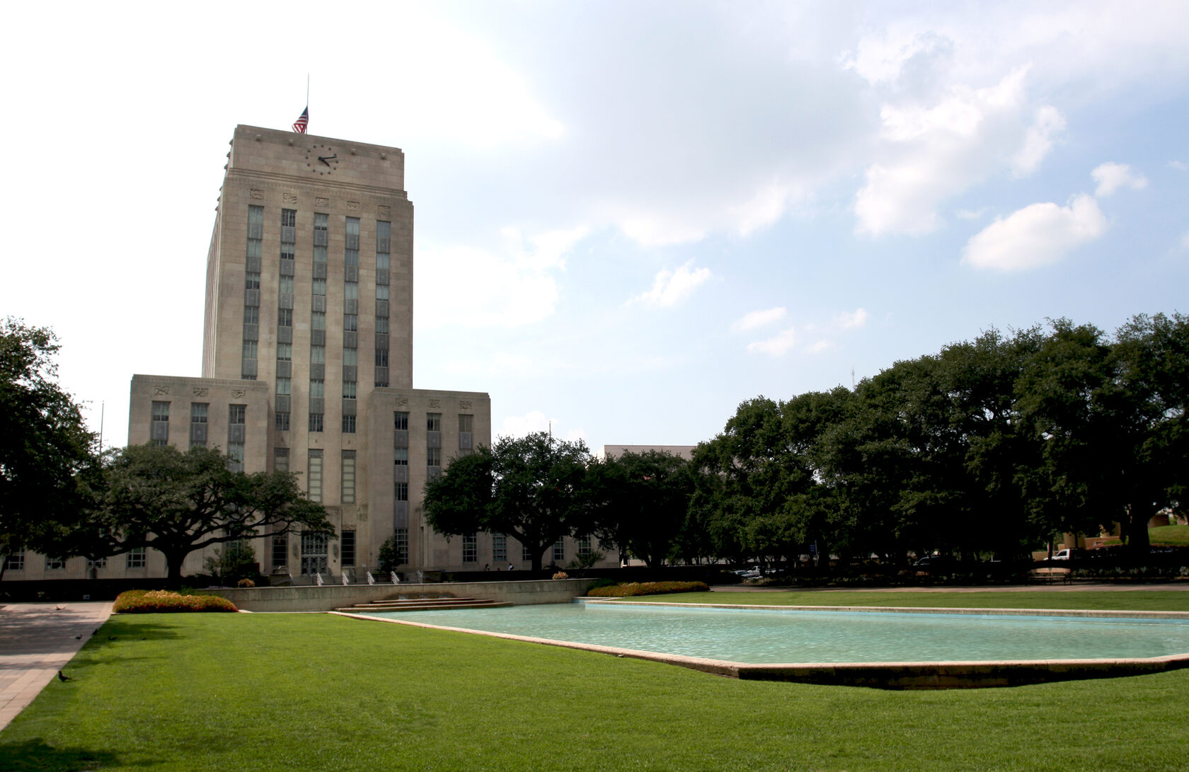 Houston City Hall: The Pulsating Heart of Civic Governance in Texas ...