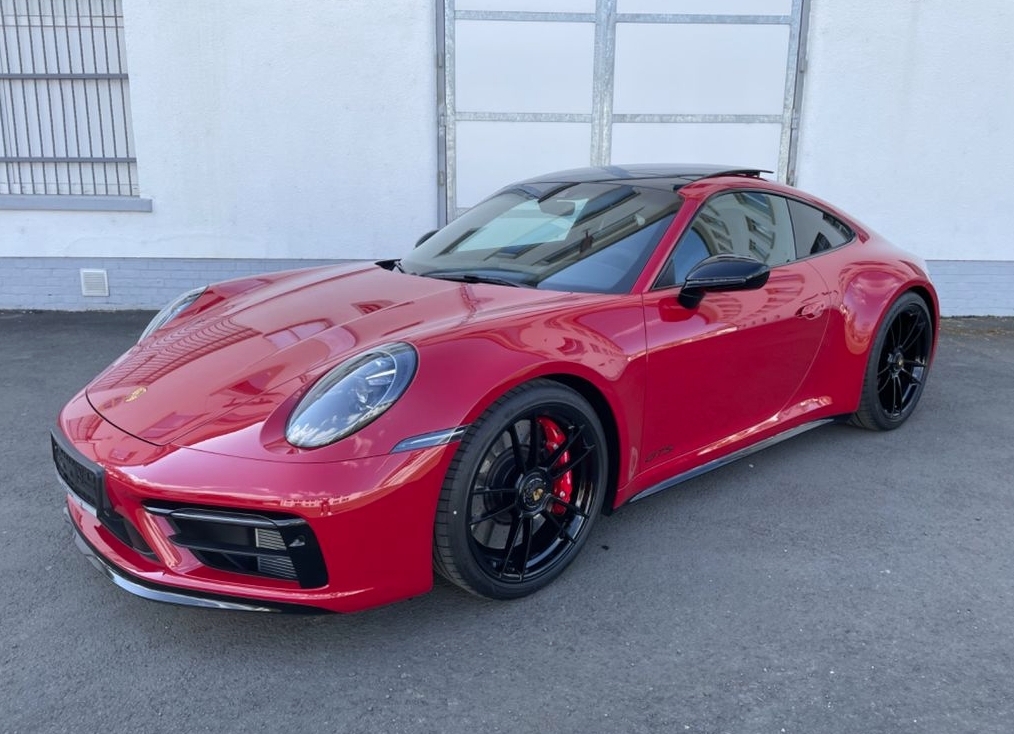 Аренда Porsche 911 Carrera 4S (991) Red 2020 в Москве - прокат по ...