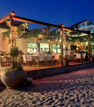 Home page [portonovibeachclub.com]