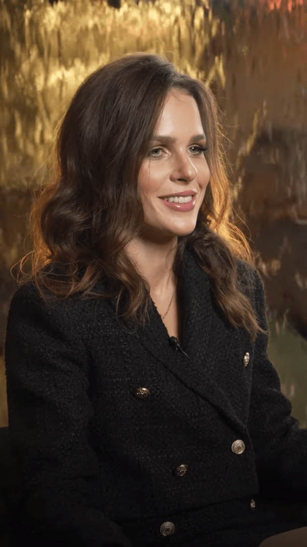 Dr. Mun - сеть концептуальных стоматологий в центре Москвы.