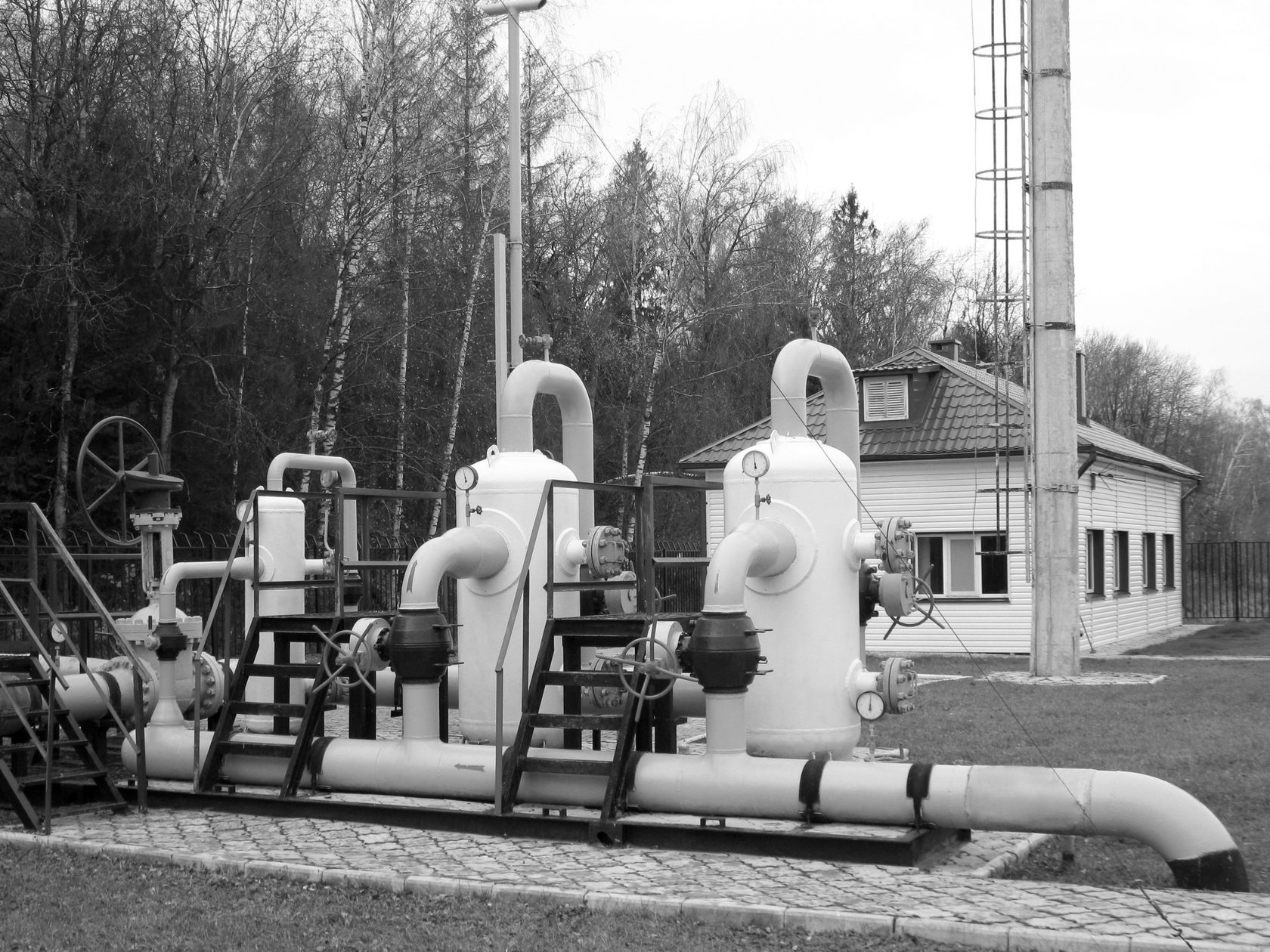 Industrial internet of things (IIoT)