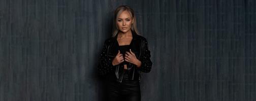 LERA PTICHKA - официальный сайт артиста Лера Птичка