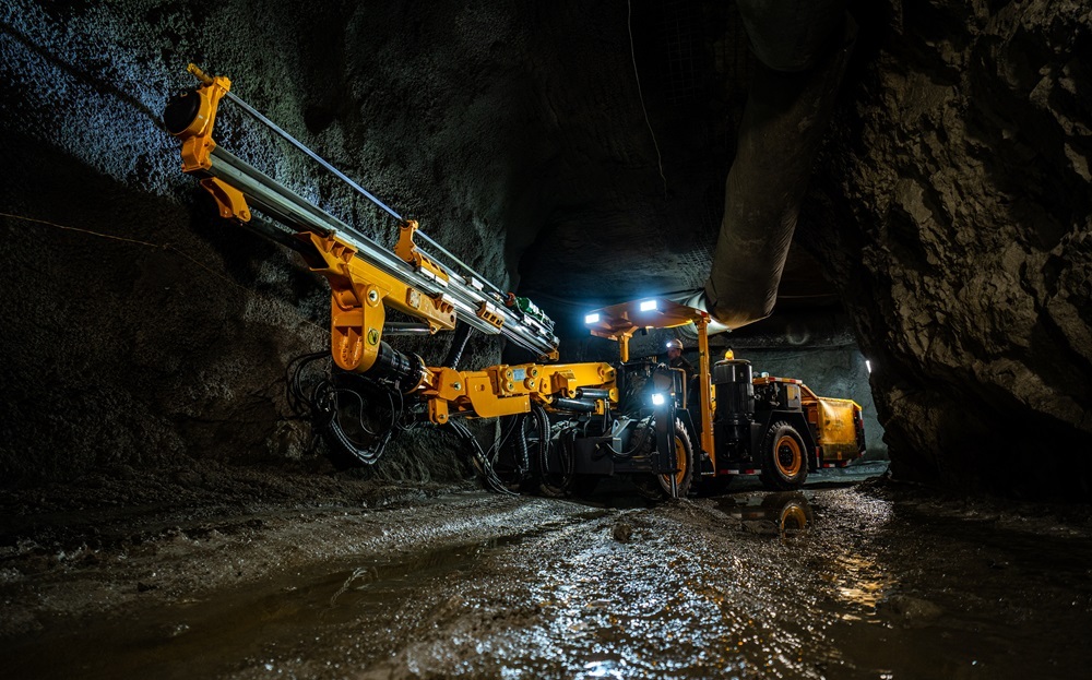 Пневмоударный буровой станок KT30