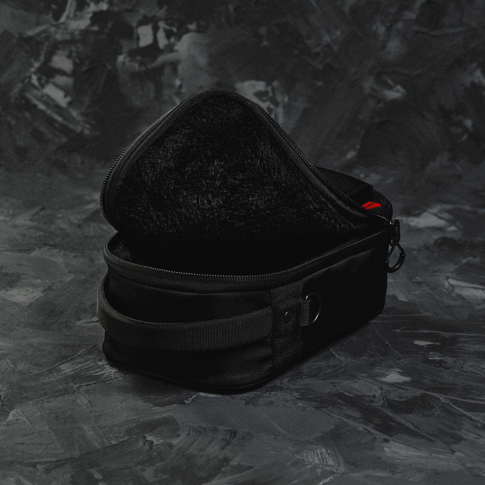 Sputnik 25 — компактный алюминиевый педалборд с сумкой купить от ...