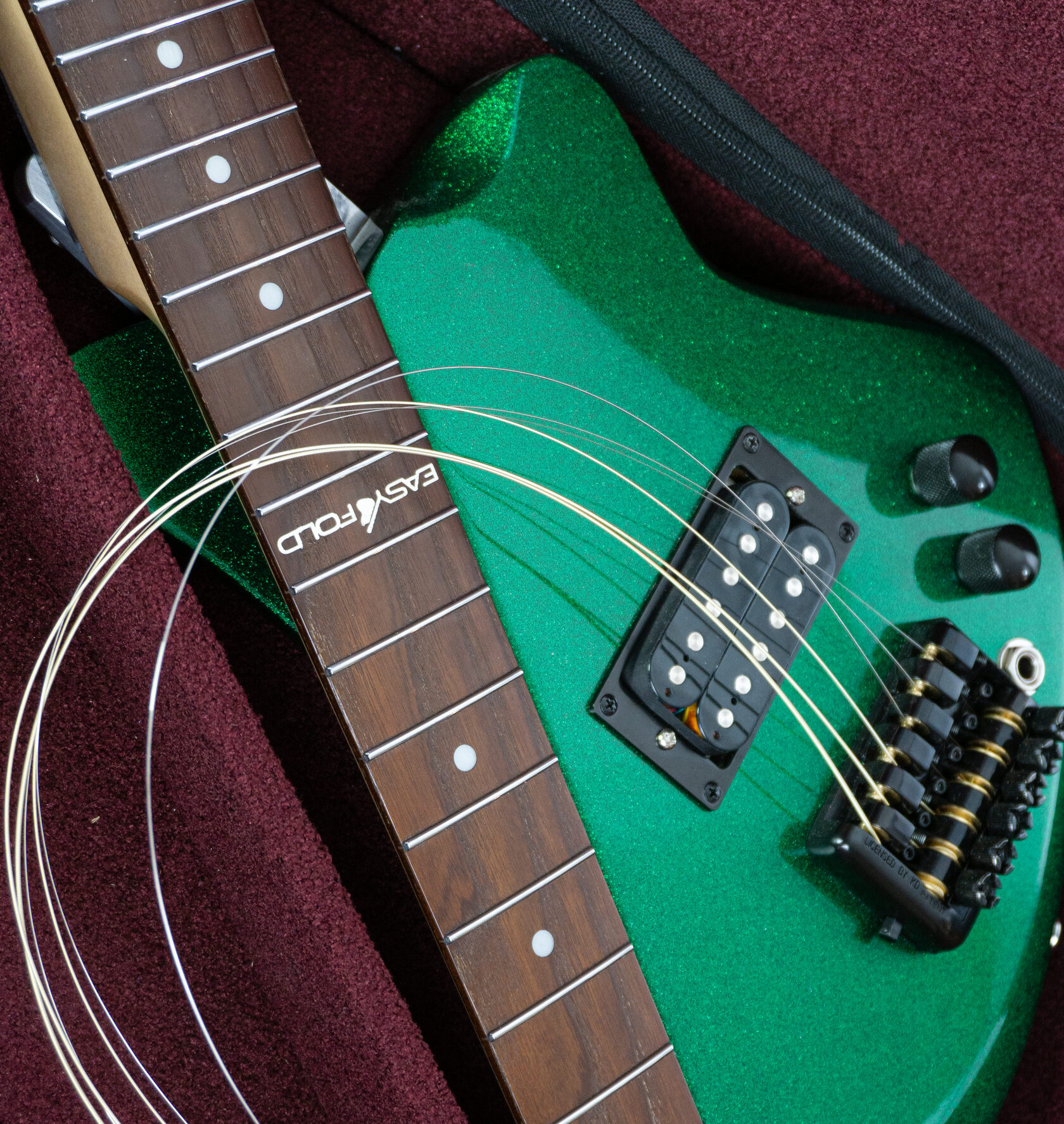Makeev Guitars|Handbuilt foldable travel guitars and basses