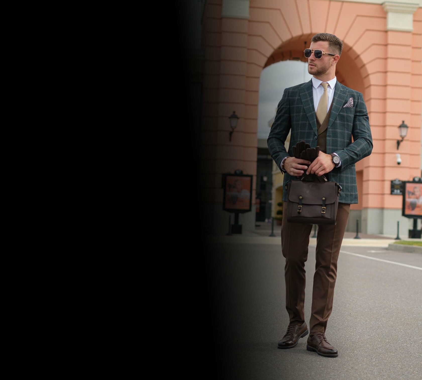 Распродажа костюмов в СПБ. Выгодные цены на мужские костюмы в Porivay Suit