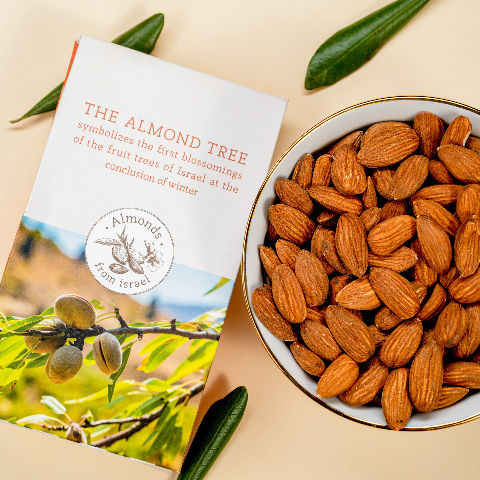 Try Israeli Food With Lev Haolam Boxes