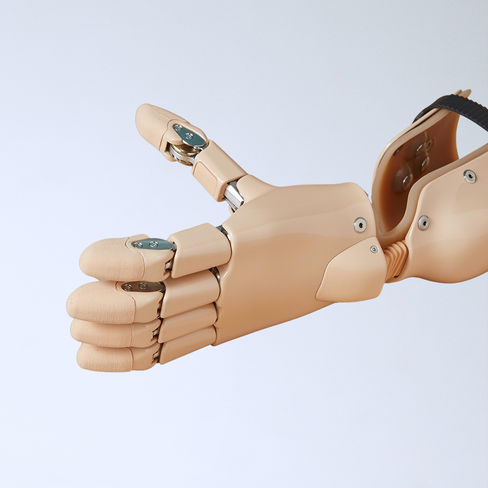 Manifesto Hand — Advanced artificial bionic hand