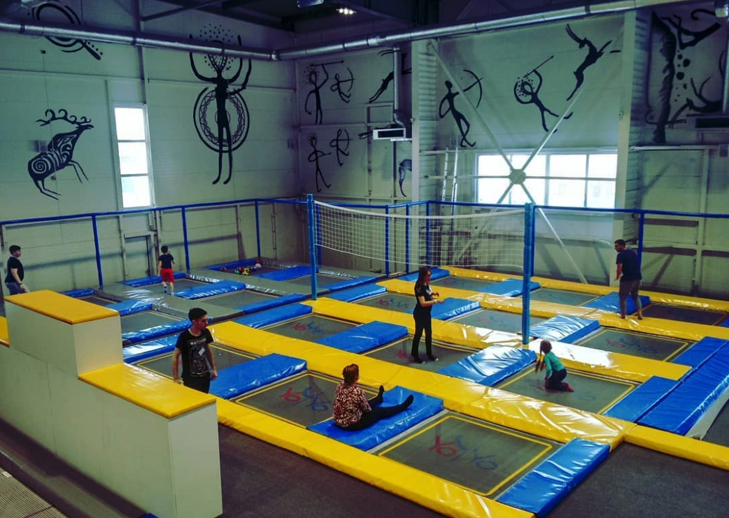 Развлекательный микс-парк Yoyo, г. Атырау, Казахстан