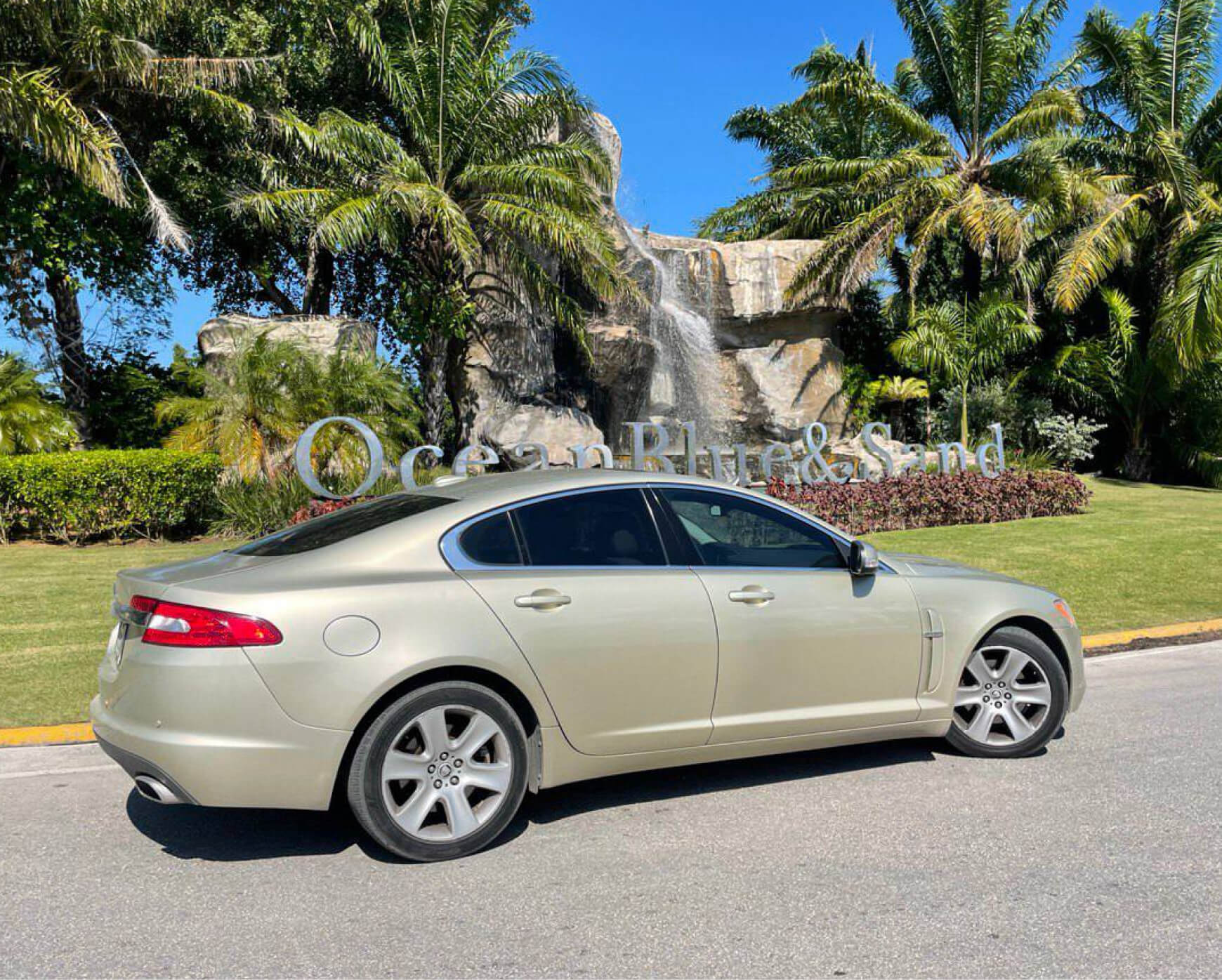 Renta de carros en Punta Cana [Bavaro] - Rent Point