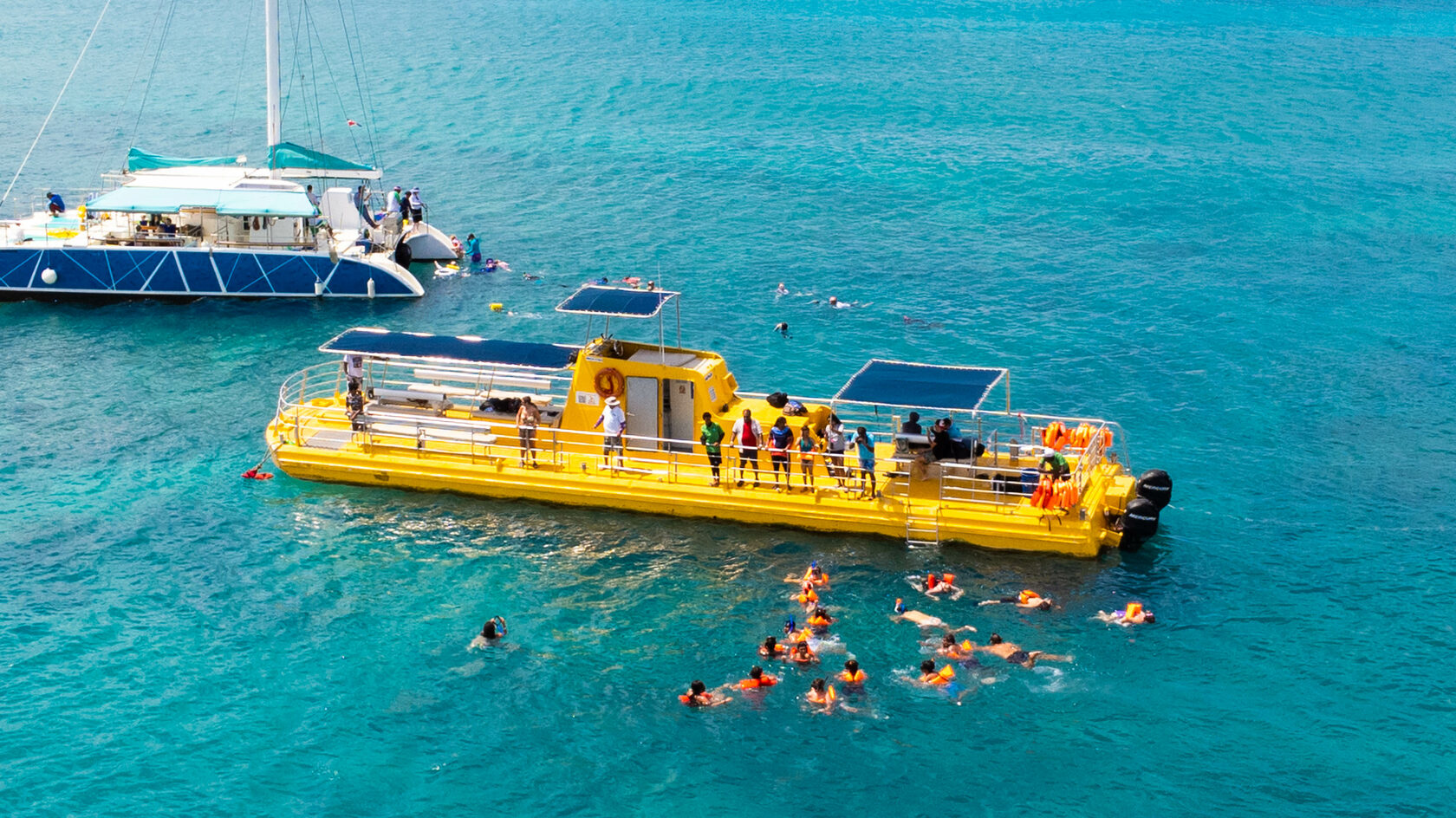 Excursion in the Dominican Republic "Saona Yellow Submarine" from ...