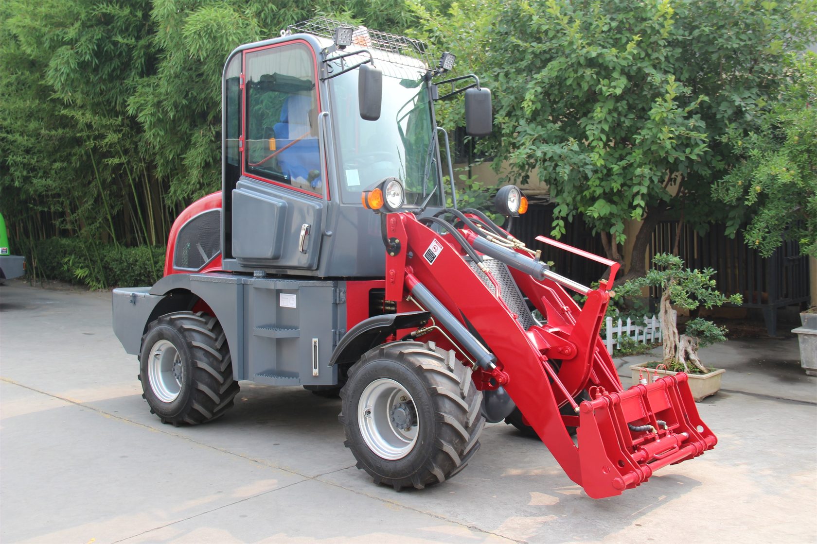 Wolf Loader WL 100