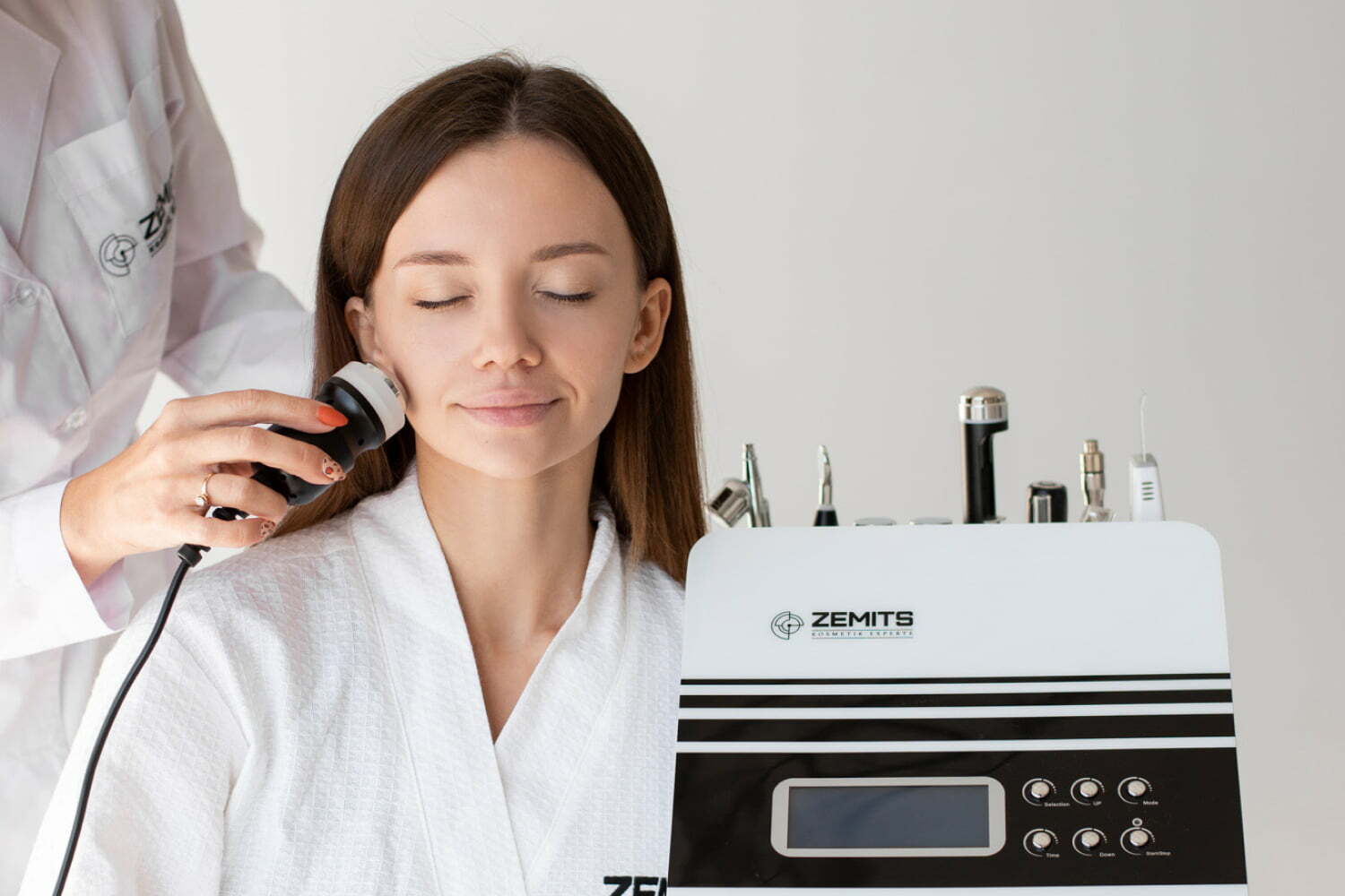 ZEMITS | Kombajn kosmetyczny do oczyszczania twarzy 8w1 Zemits Verstand ...