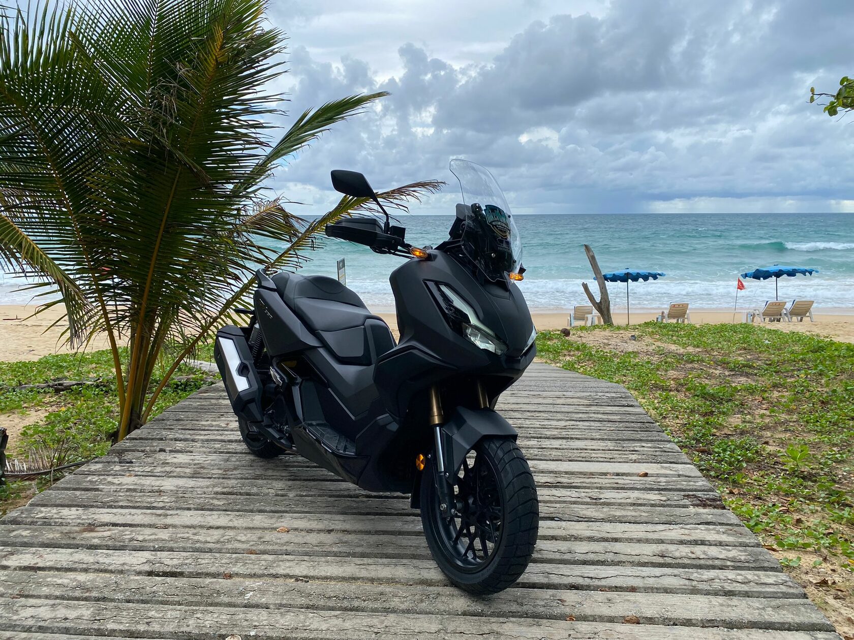 New Honda ADV 350cc (бесключевой доступ)