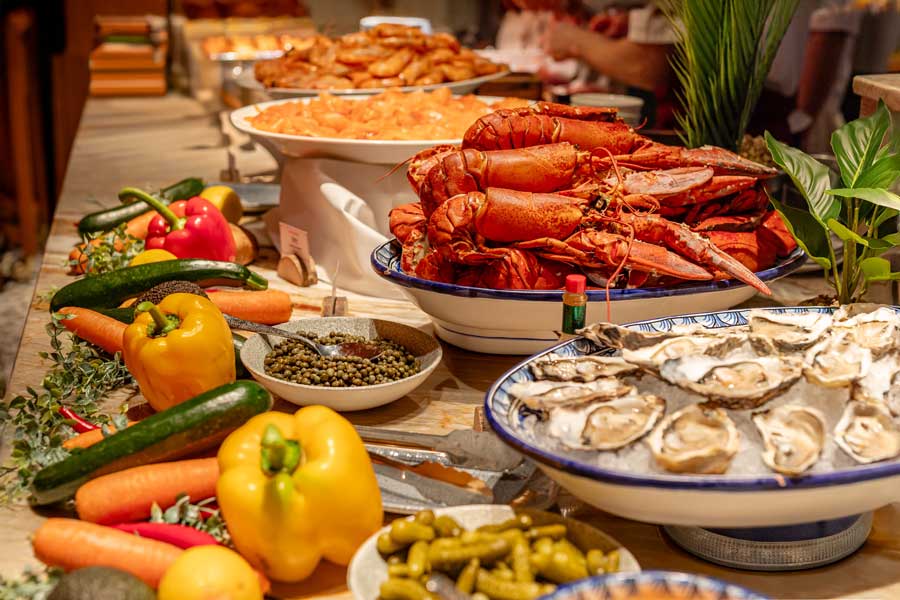 Luxurious Italian Buffet Brunch in Soho with Live Music