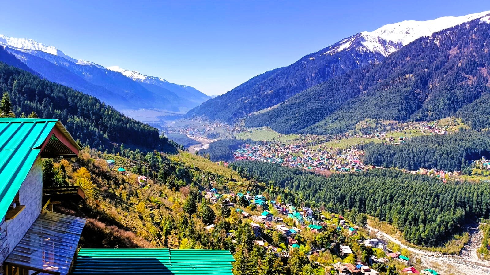 Rooms at Pinnacle Retreat Manali | Stunning Mountain and Valley Views