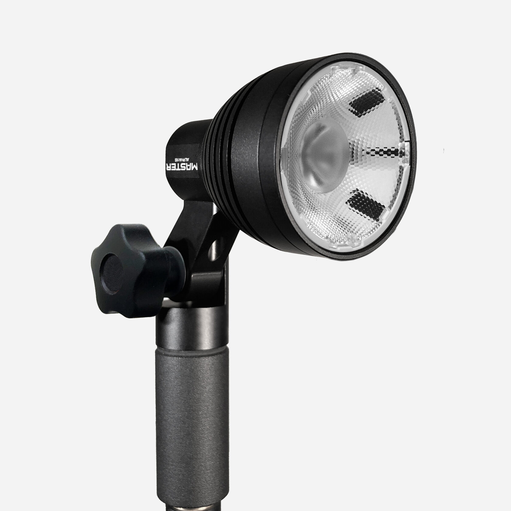 Светодиодный светильник MASTER ALPHA 16 RENOVA