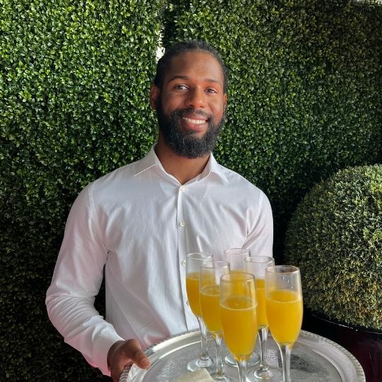 Wedding Servers and Bartenders in Miami| Julia Valler Event Staffing