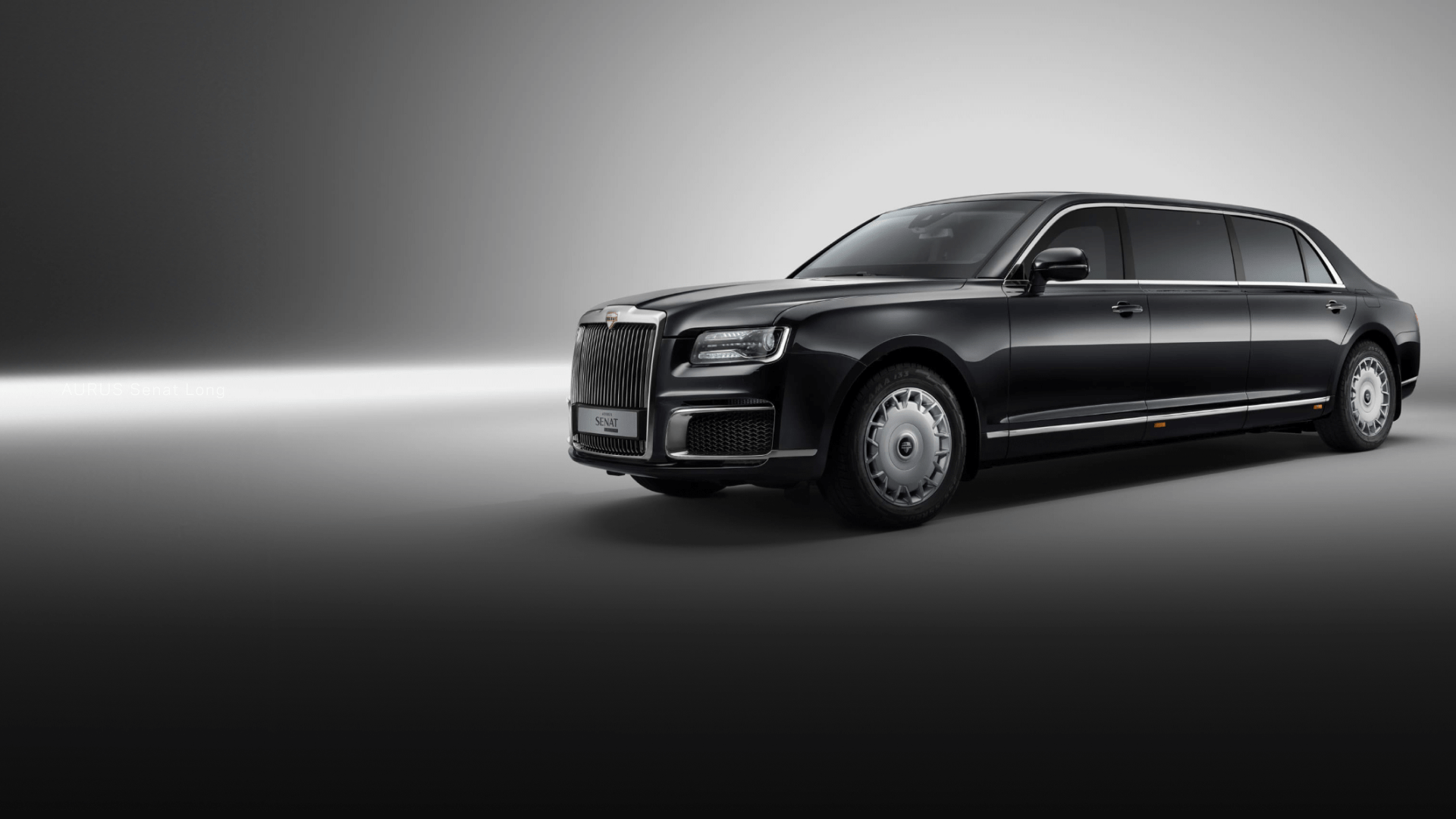 AURUS SENAT LIMOUSINE